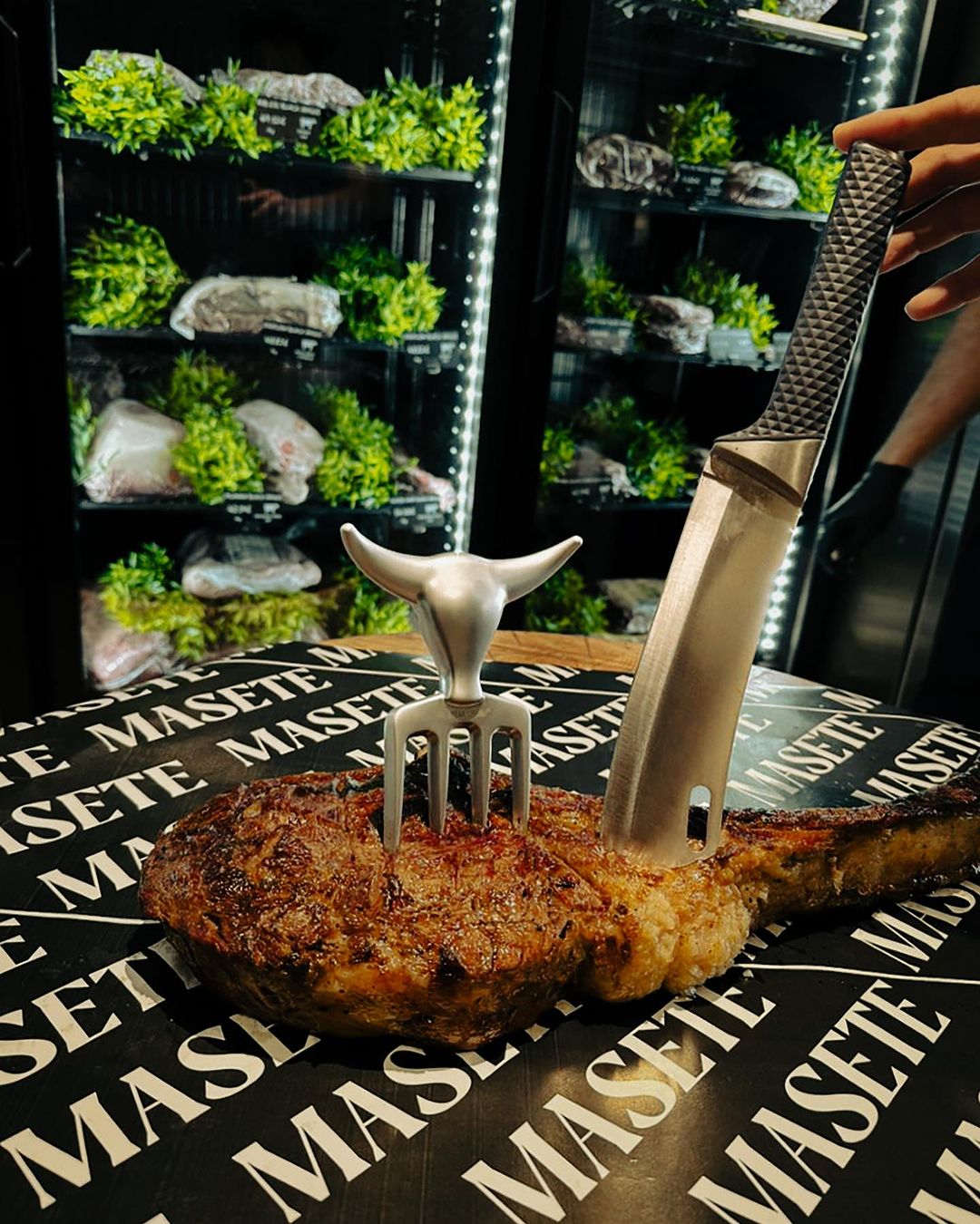 MASETE: Meat Spot - ParosPLUS